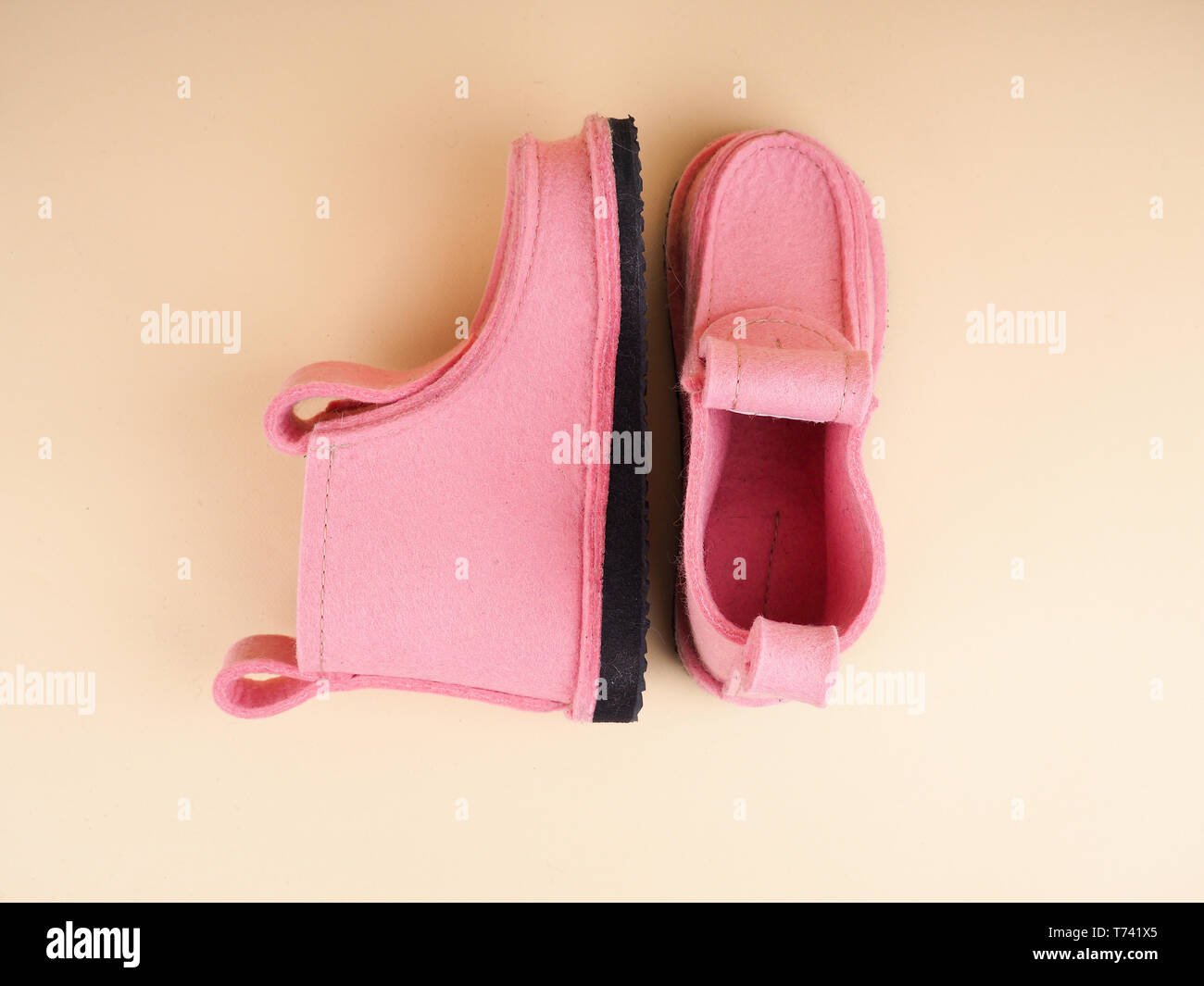 Traditional russian valenki felt boots hi-res stock photography and ...