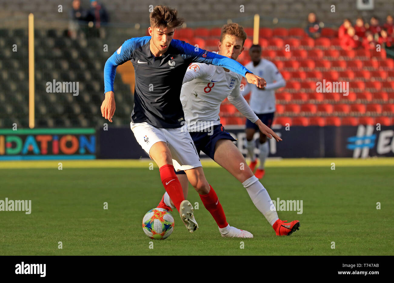 Jensen weir england hi-res stock photography and images - Alamy
