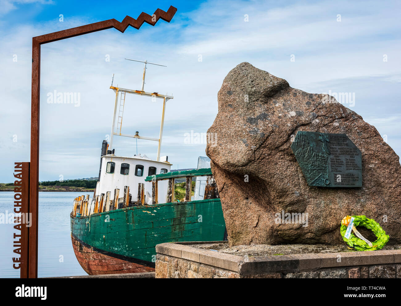 Fishing boat arranmore hi-res stock photography and images - Alamy