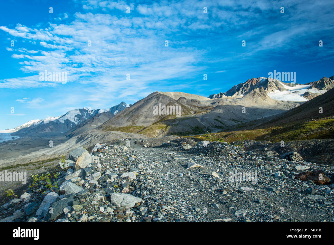 Red Rock Canyon Trail in the Eastern Alaska Range on a warm sunny ...