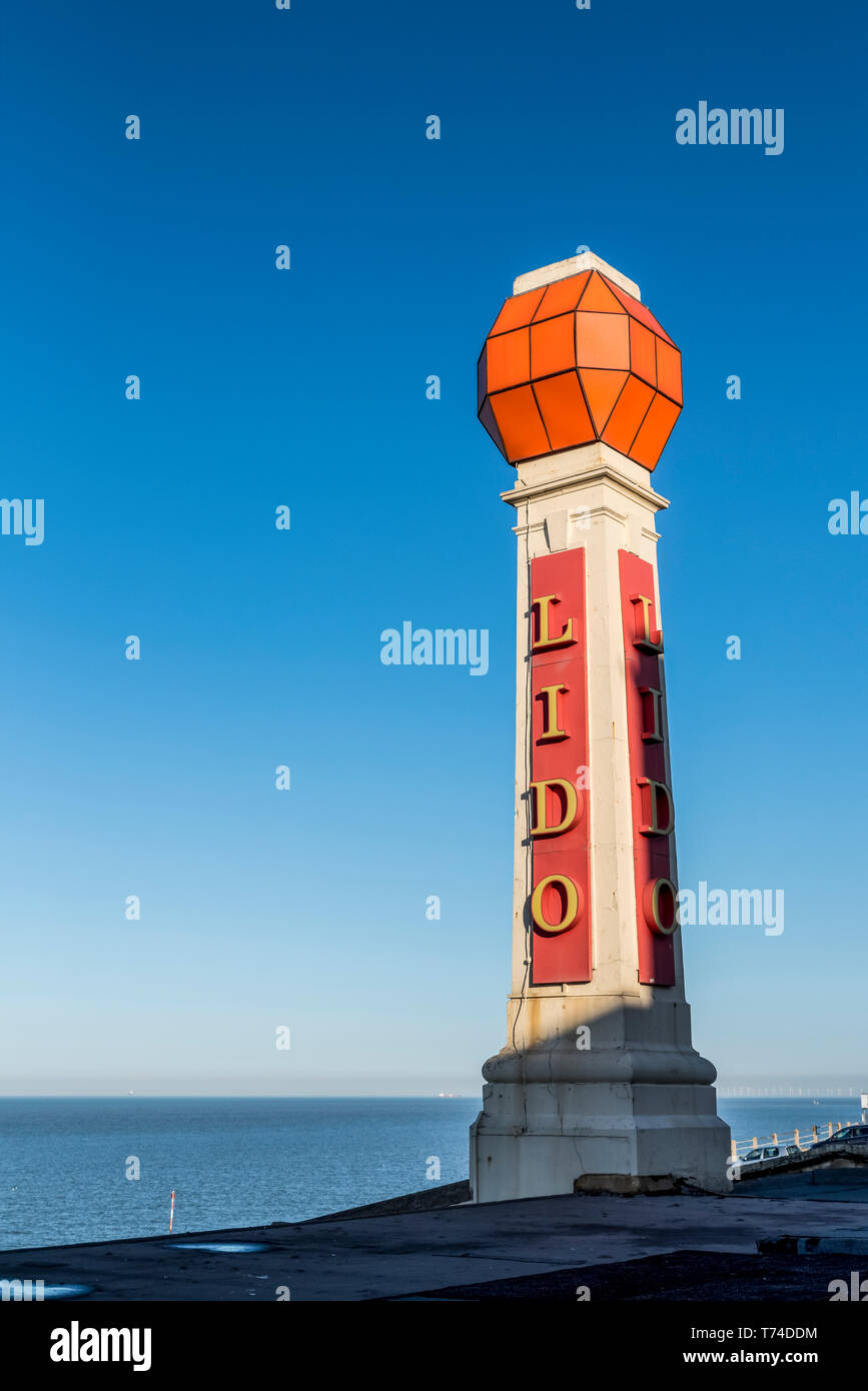 Lido sign margate hi-res stock photography and images - Alamy