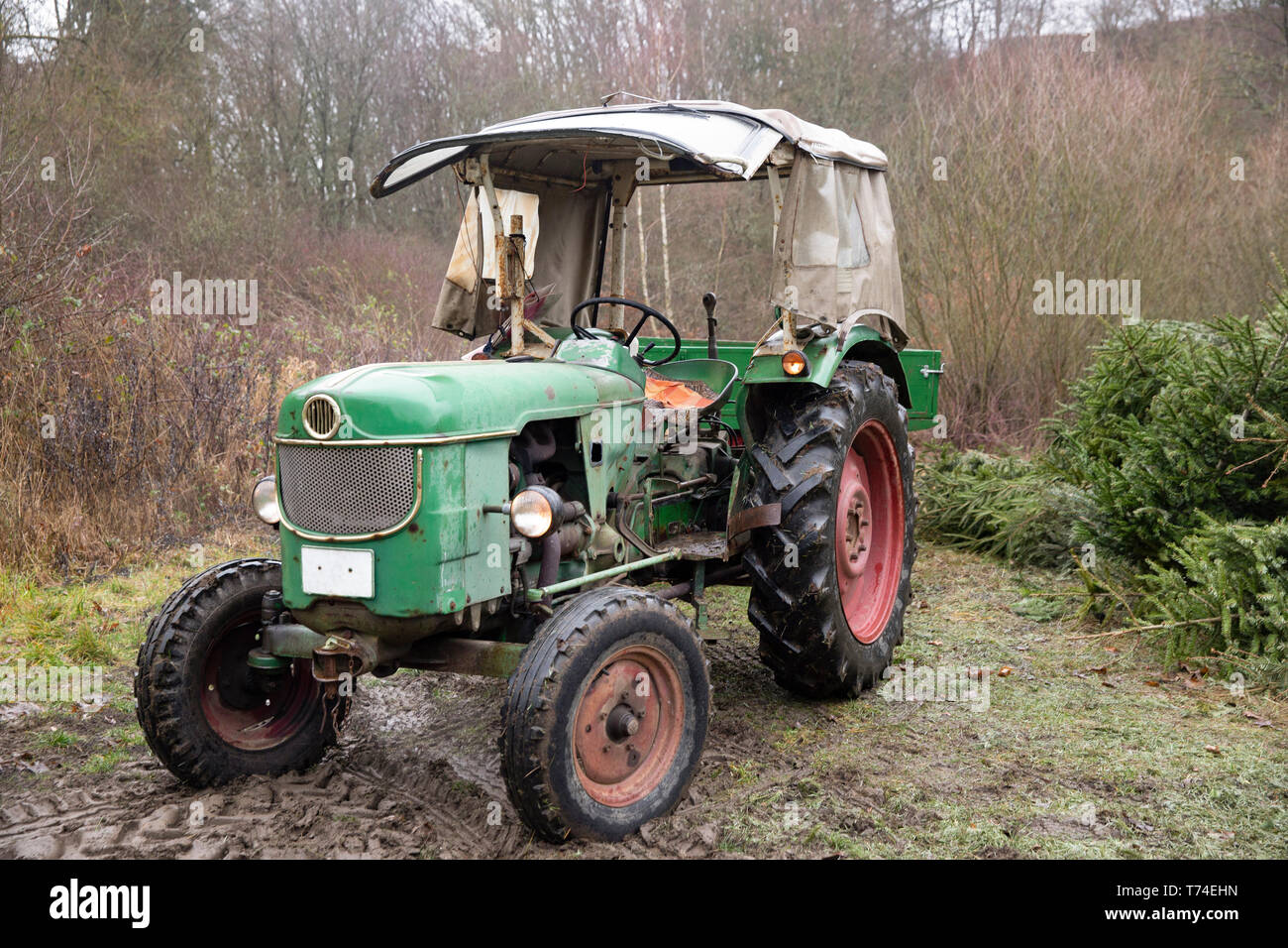 Green Tractor Stock Photos & Green Tractor Stock Images - Alamy