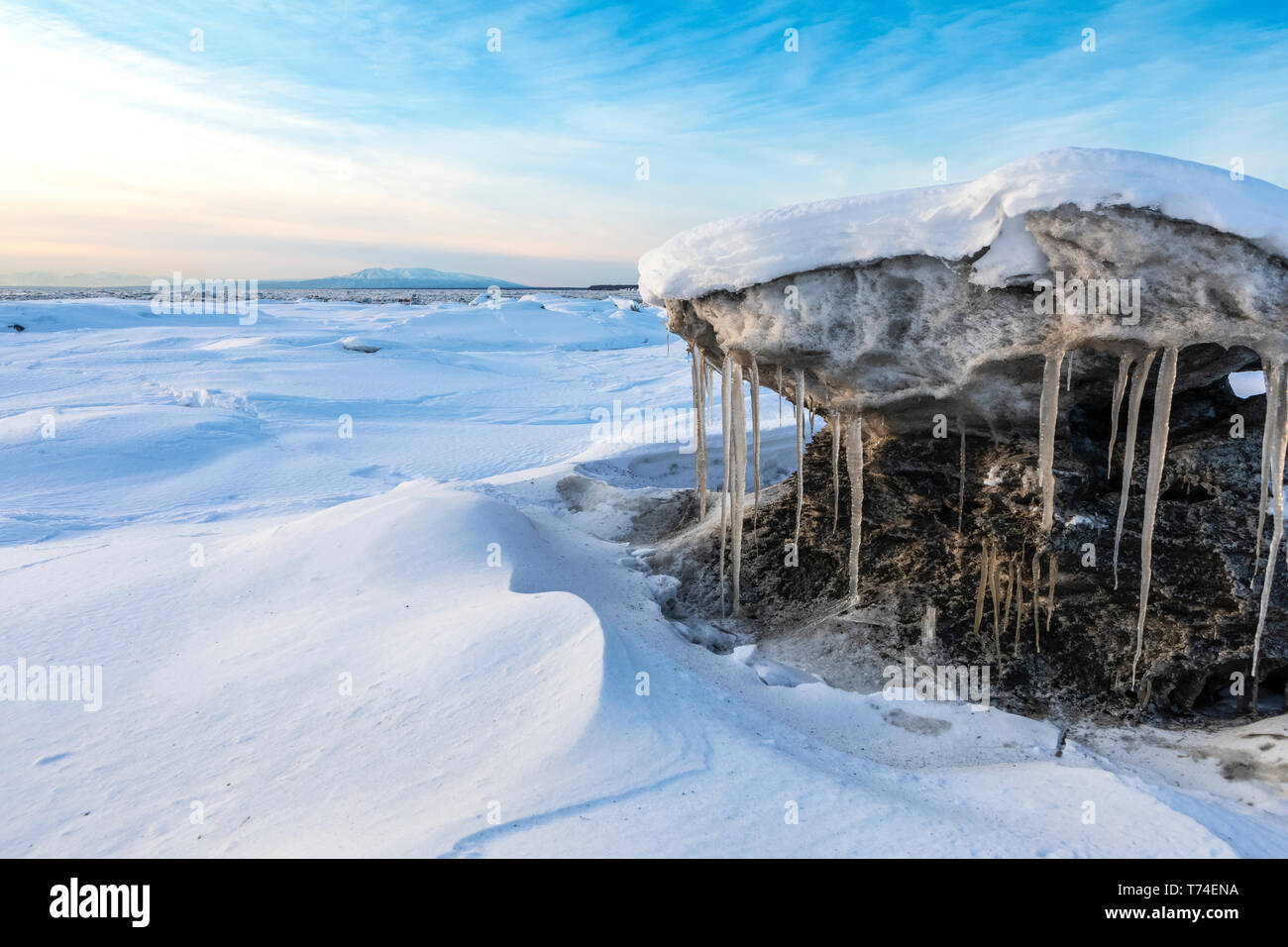 Mount Susitna (Sleeping Lady) looking west from Anchorage, Alaska ...