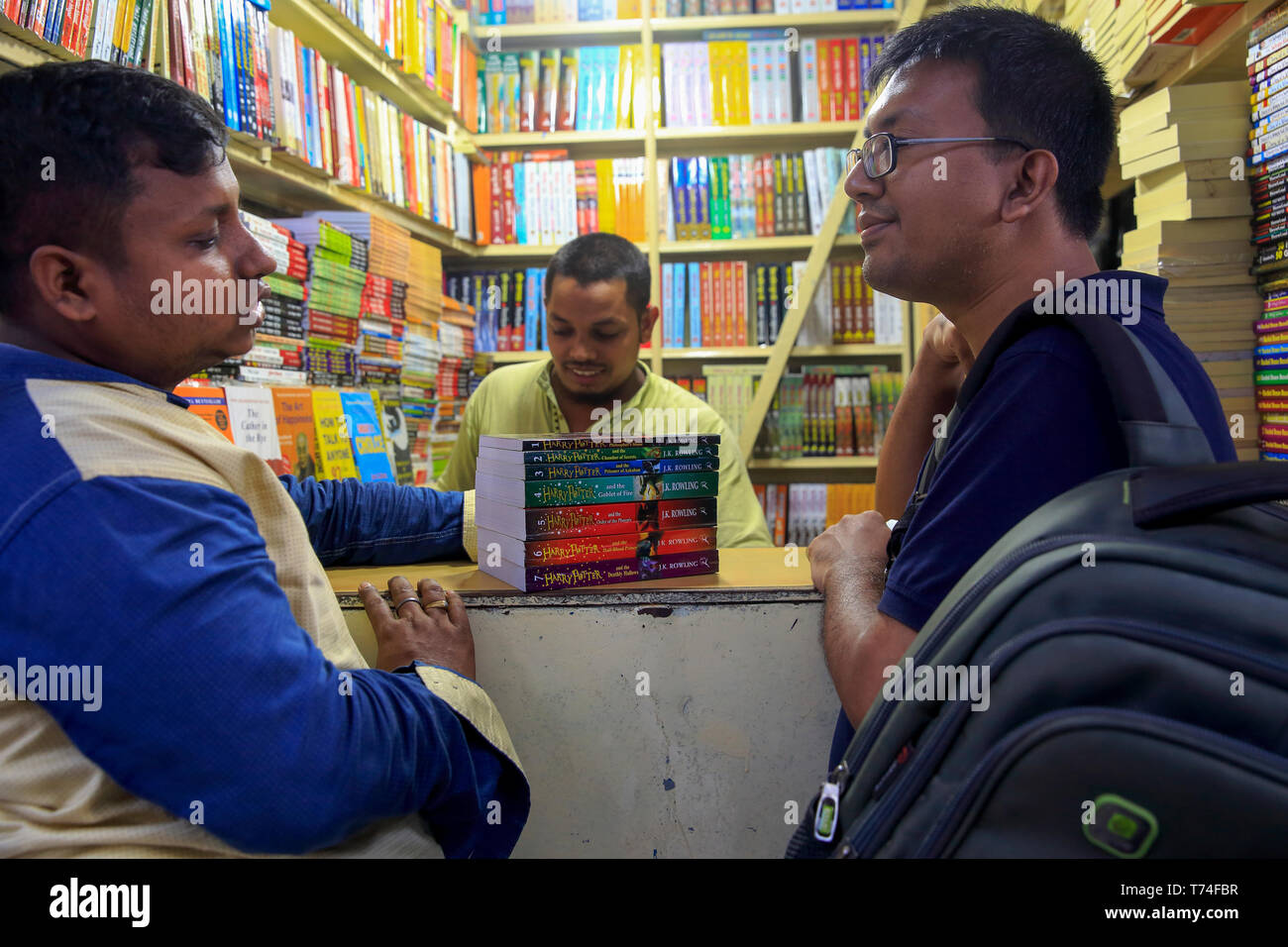 A bookshop at Nilkhet book market, Dhaka, Bangladesh Stock Photo - Alamy