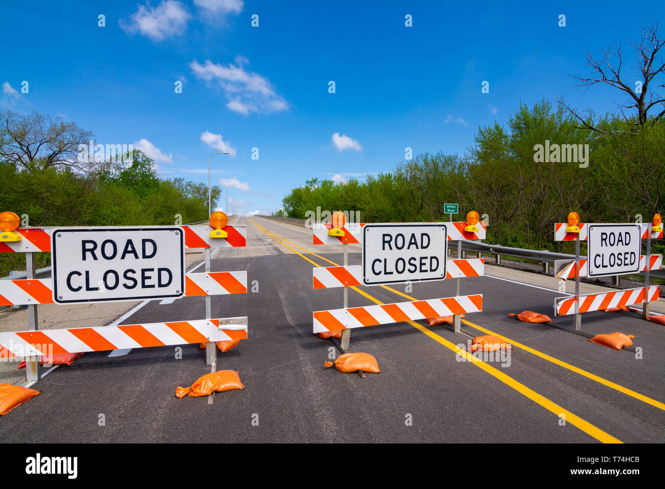 "Road Closed" sign blocking bridge in LaSalle, Illinois Stock Photo - Alamy