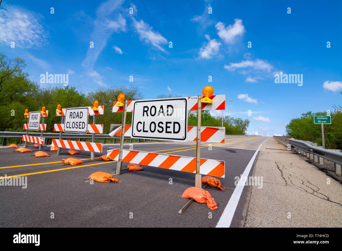 "Road Closed" sign blocking bridge in LaSalle, Illinois Stock Photo - Alamy