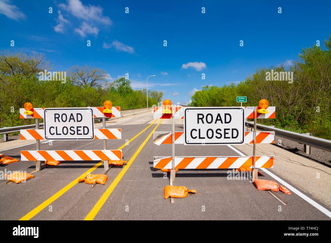 "Road Closed" sign blocking bridge in LaSalle, Illinois Stock Photo - Alamy