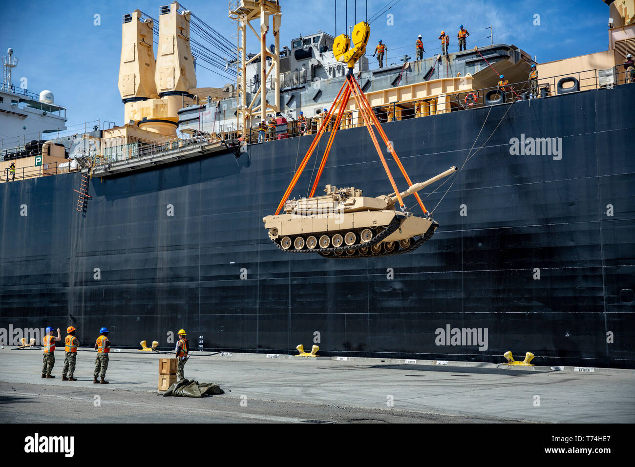 Usns sgt william r button hi-res stock photography and images - Alamy