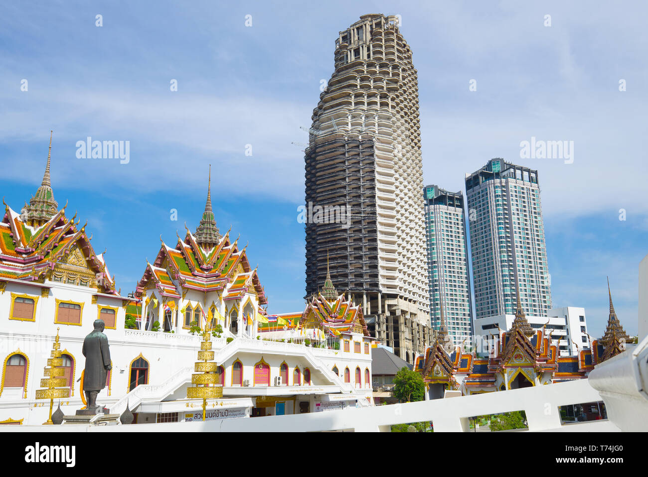 Sathorn unique tower hi-res stock photography and images - Alamy