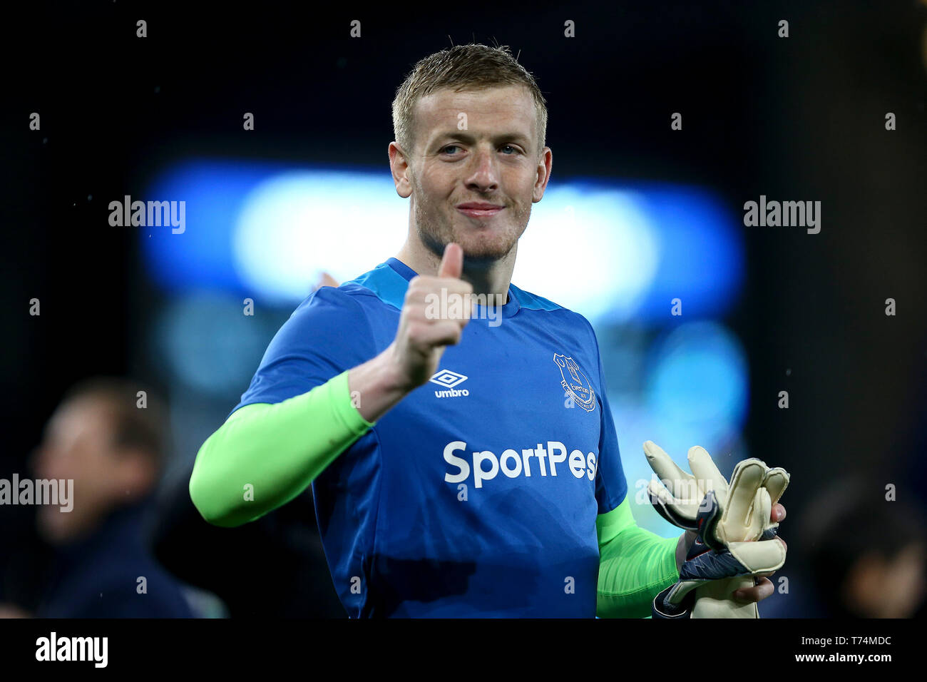 Everton Goalkeeper Jordan Pickford gives the thumbs up to the fans at ...