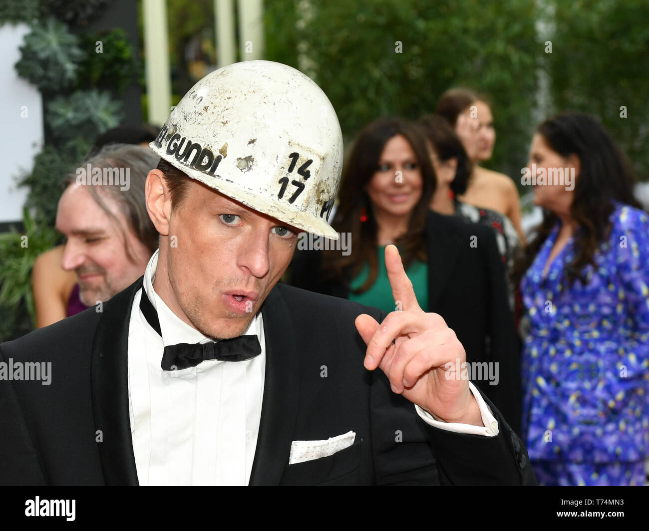 Berlin, Germany. 03rd May, 2019. Actor Alexander Scheer ("Gundermann ...