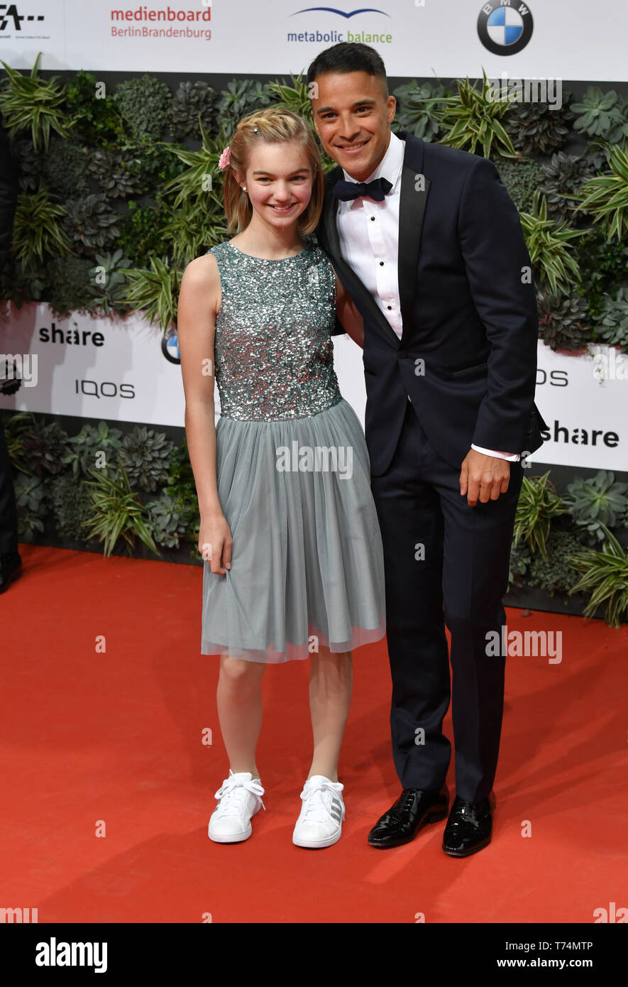 Luna marie maxeiner hi-res stock photography and images - Alamy