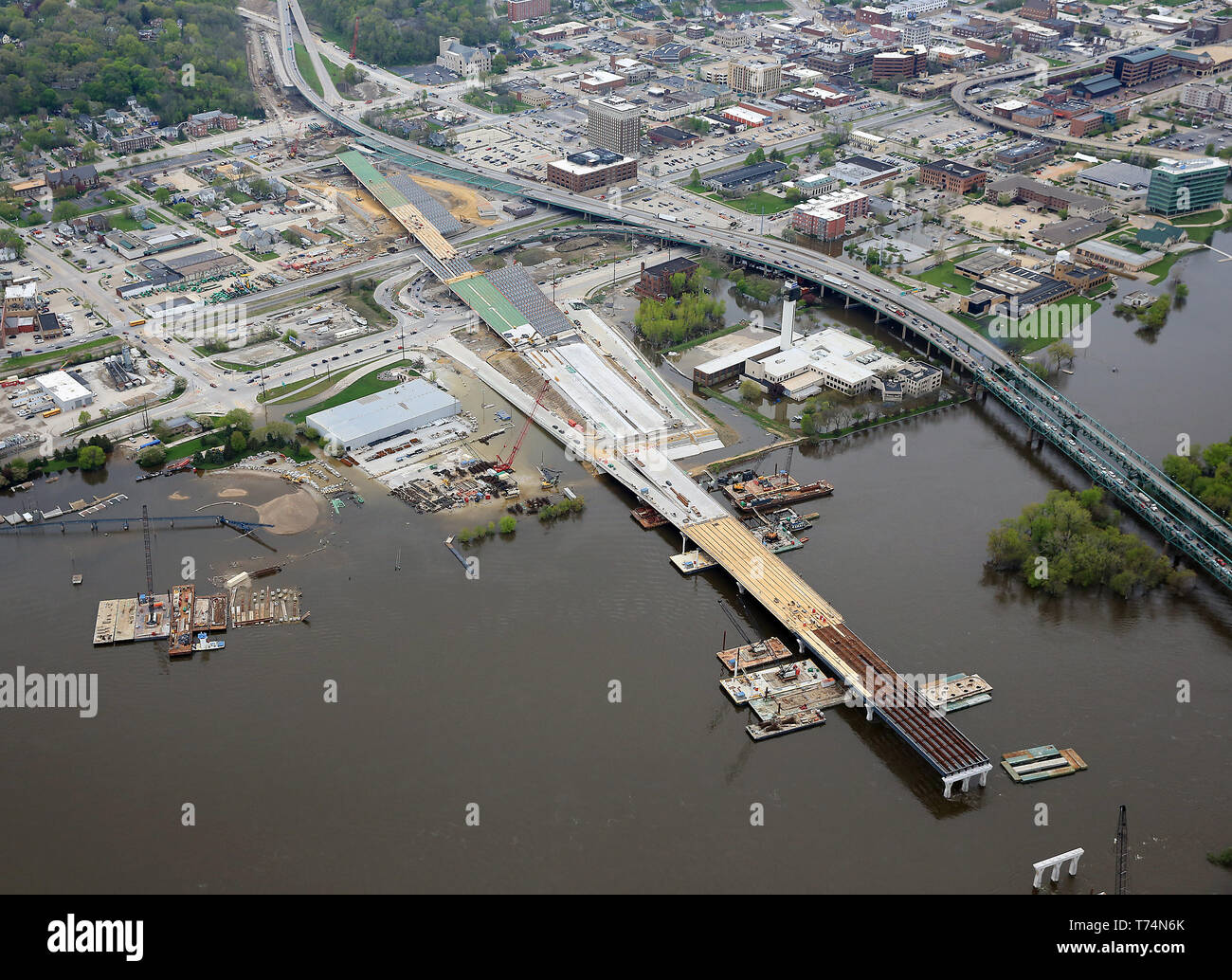 Moline aerial hi-res stock photography and images - Alamy