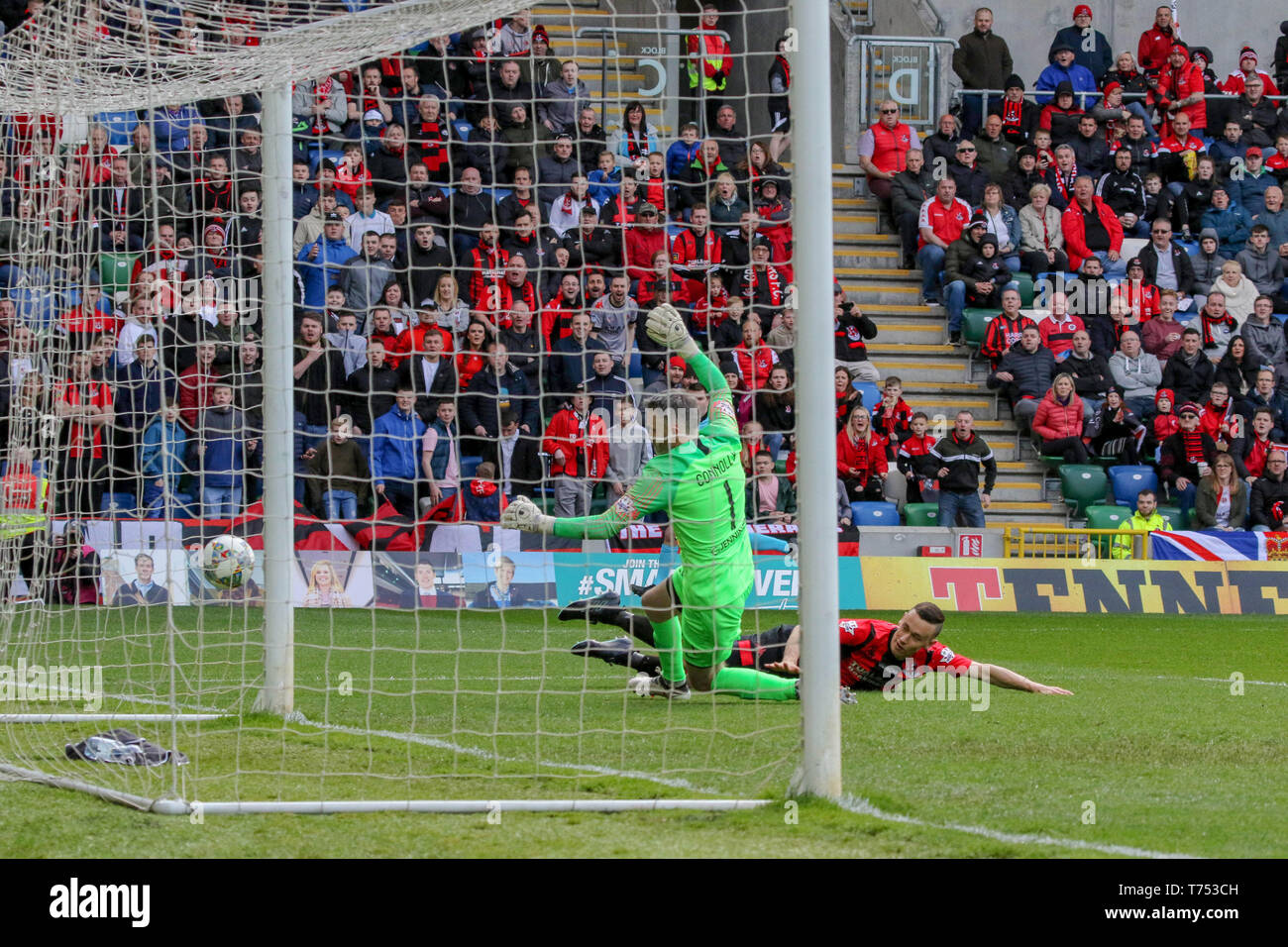 Crusaders irish cup final 2019 hi-res stock photography and images - Alamy
