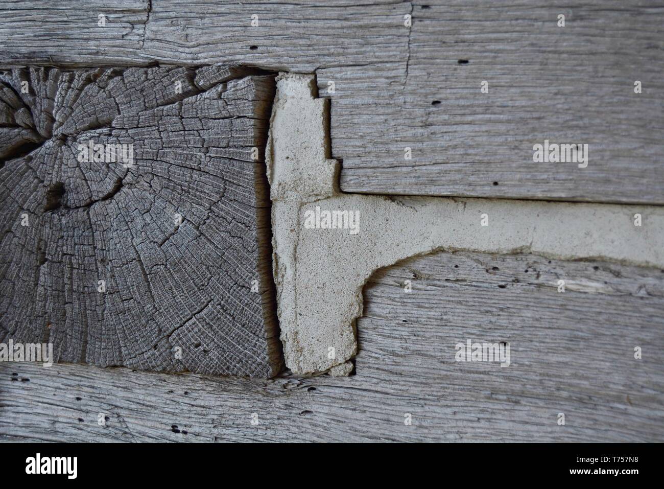 Old pioneer log cabin hi-res stock photography and images - Alamy