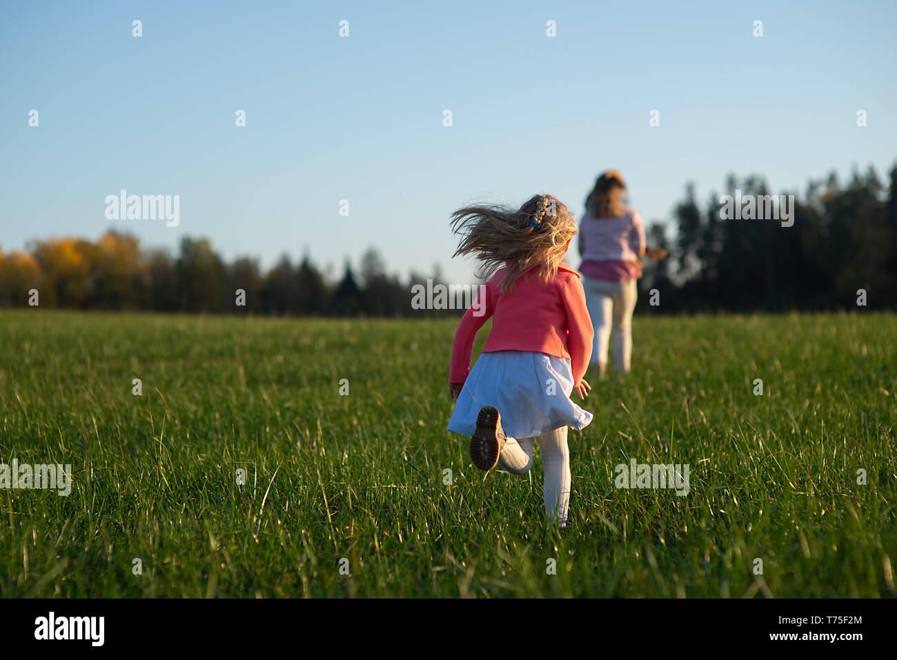 2 Little Girls Running