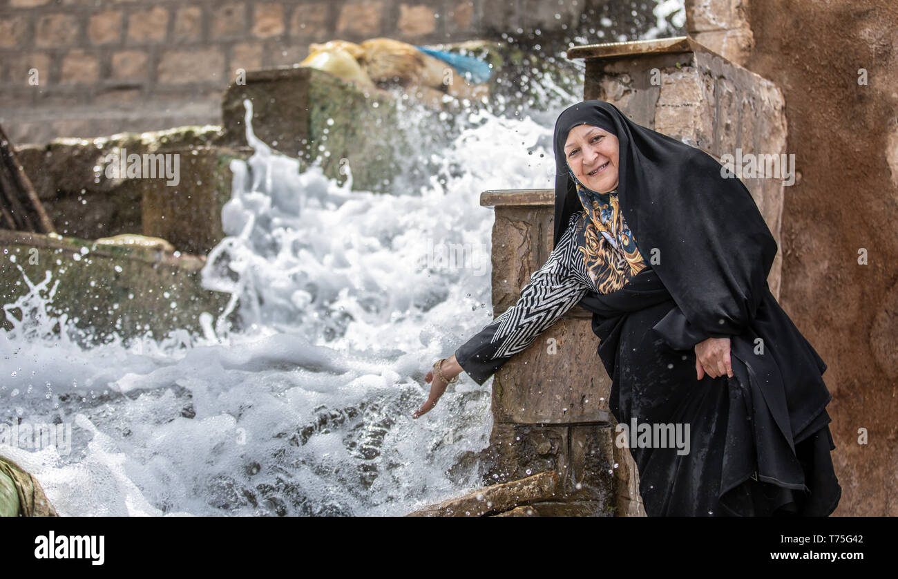 Old iranian hi-res stock photography and images - Alamy