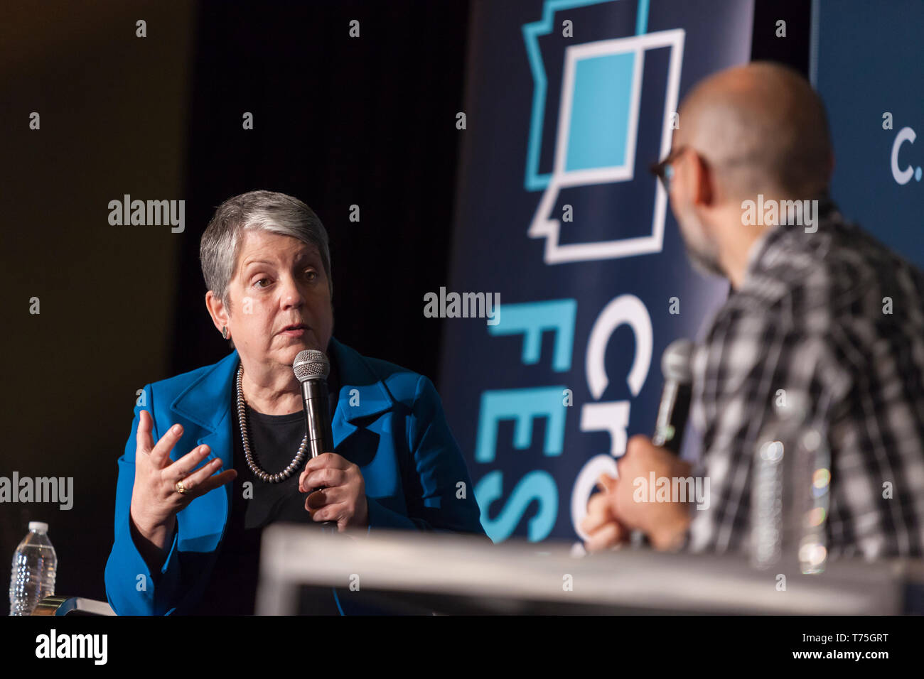 David plotz hi-res stock photography and images - Alamy