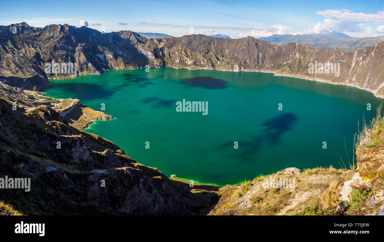 Lake inside a volcano hi-res stock photography and images - Alamy