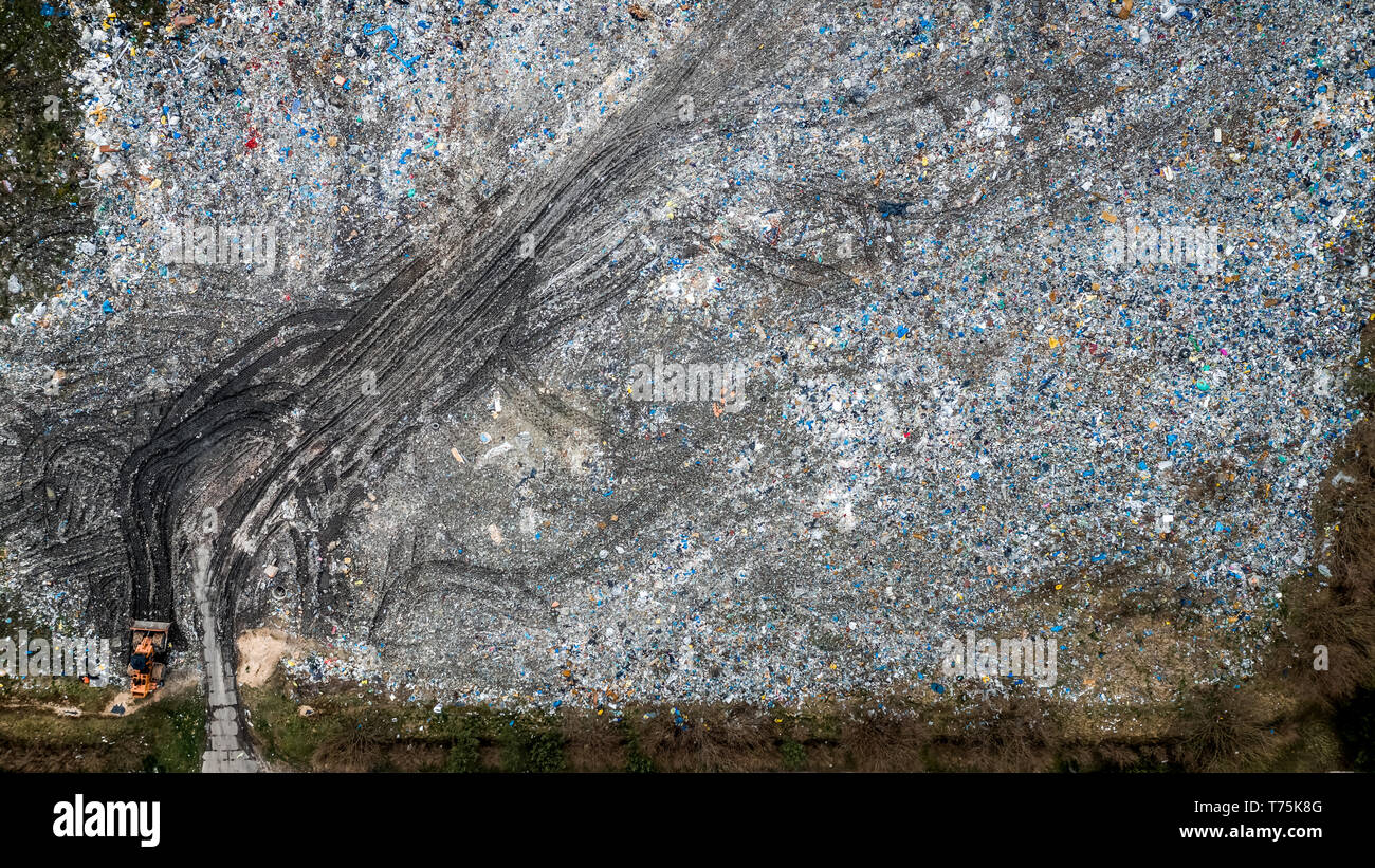 Garbage dump from above aerial hi-res stock photography and images - Alamy