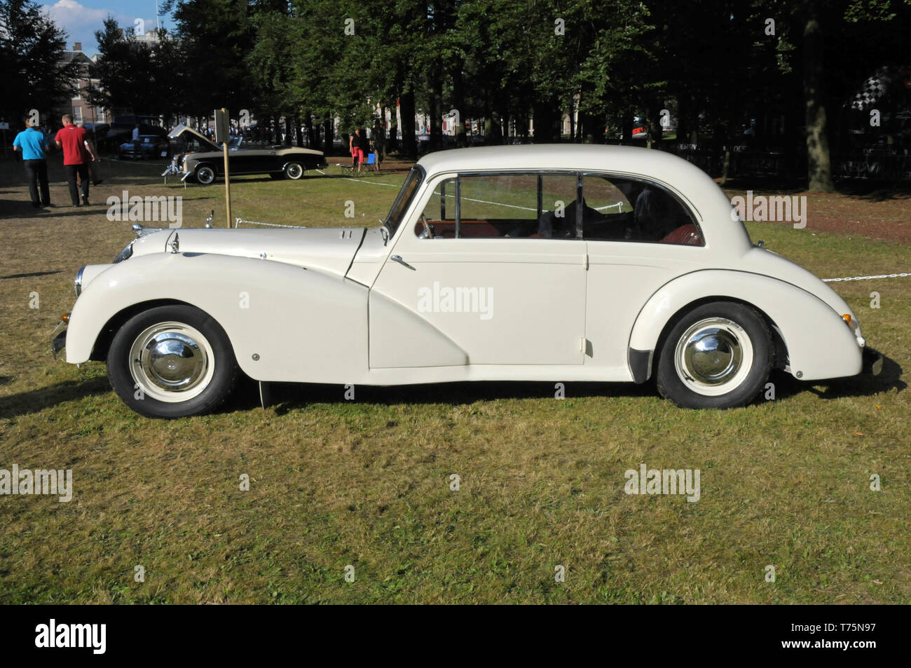 Ac 2 litre hi-res stock photography and images - Alamy