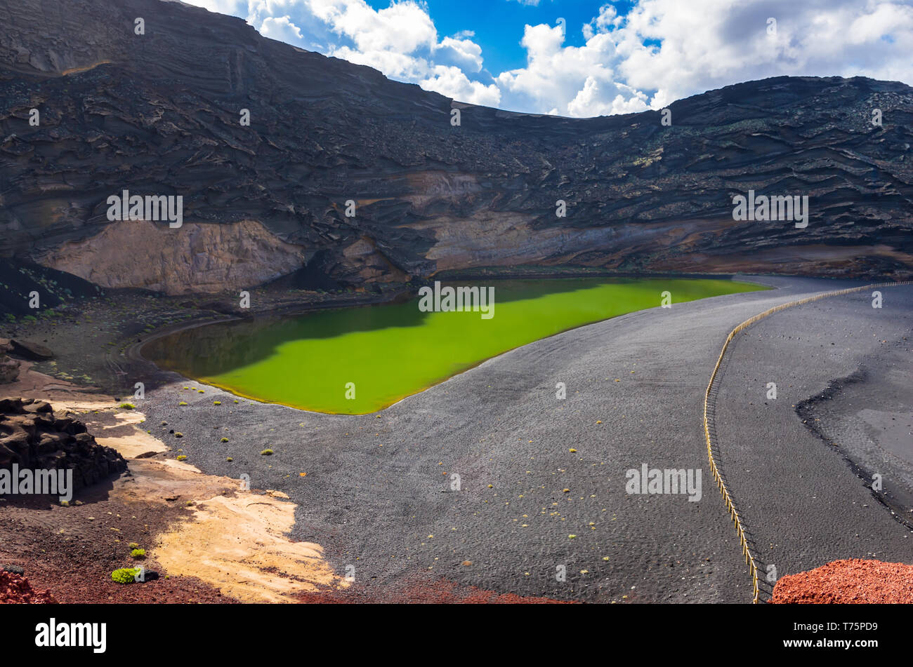 Green lagoon named Charco Verde near coast, El Golfo, Lanzarote Stock ...