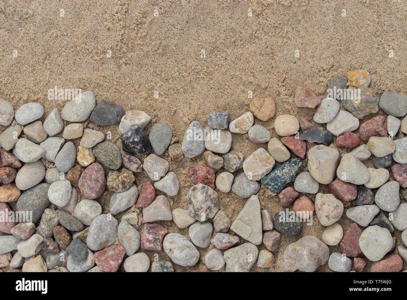 Pebble border hi-res stock photography and images - Alamy