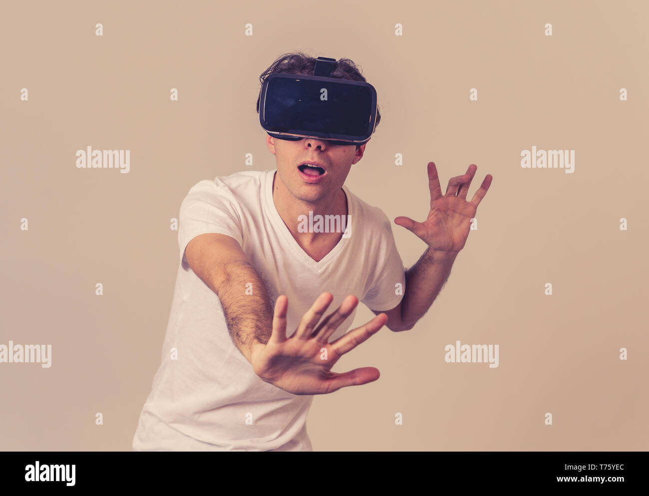 Visual shock hi-res stock photography and images - Alamy