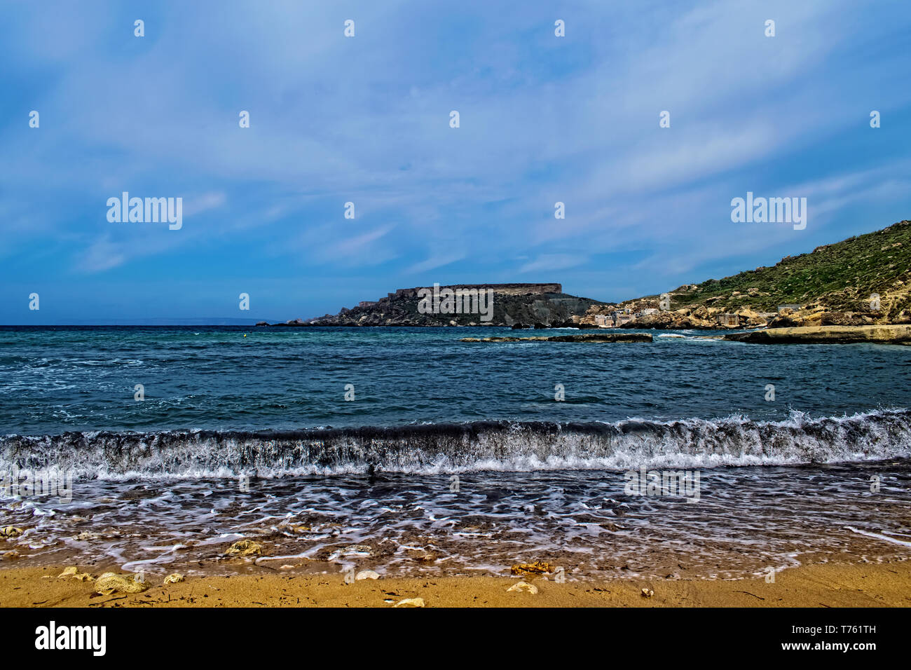 Shoreline sand water hitting hi-res stock photography and images - Alamy