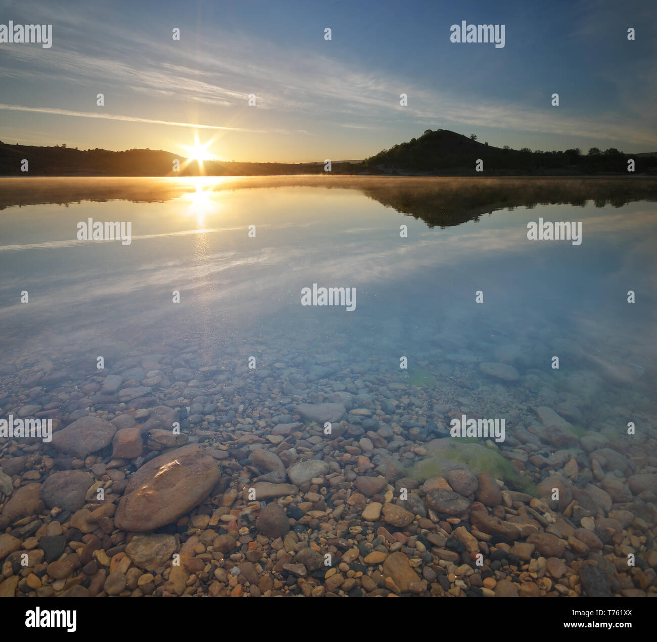 Sunshine on the lake hi-res stock photography and images - Alamy