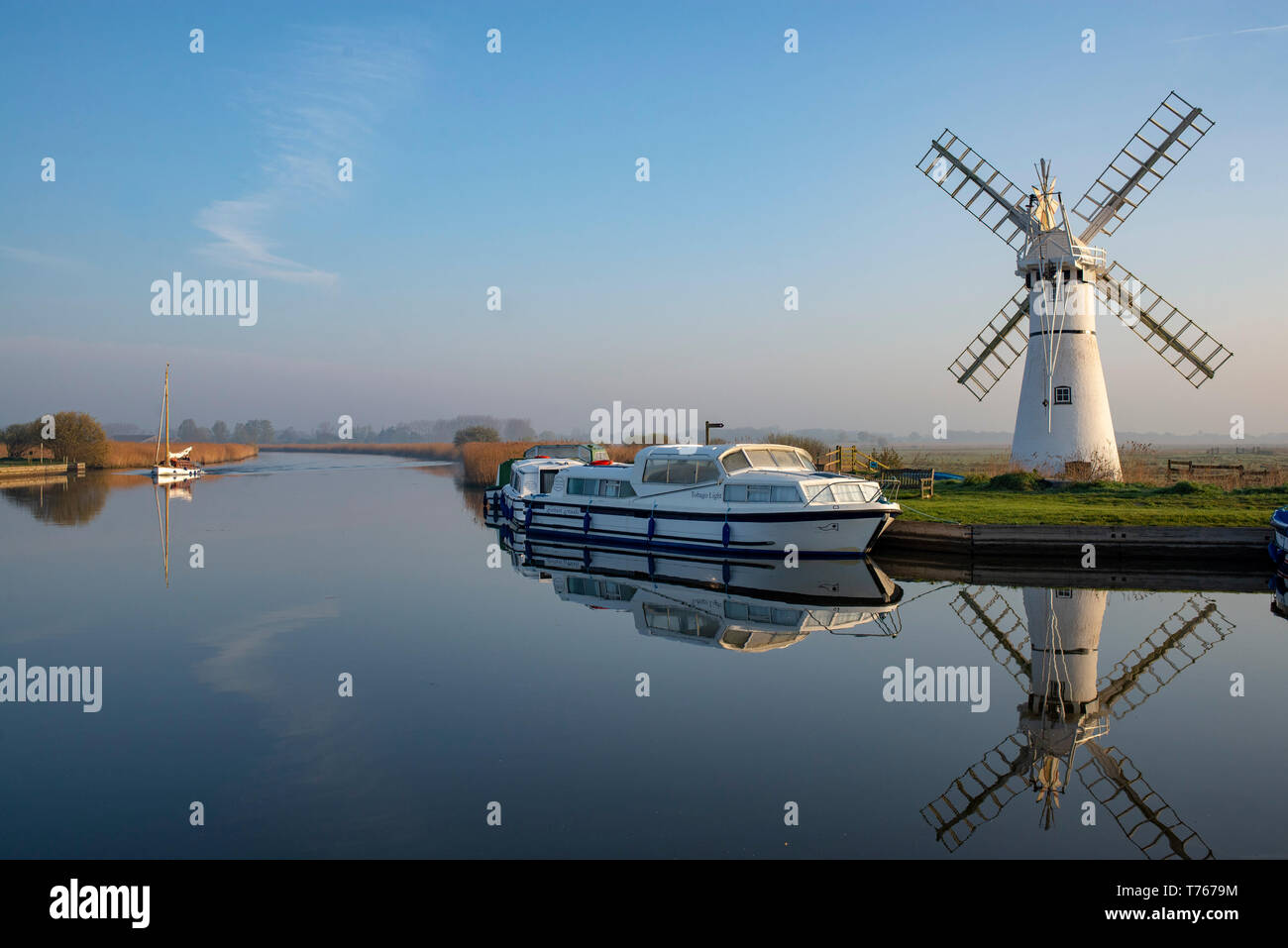 Thurne windmill hi-res stock photography and images - Alamy