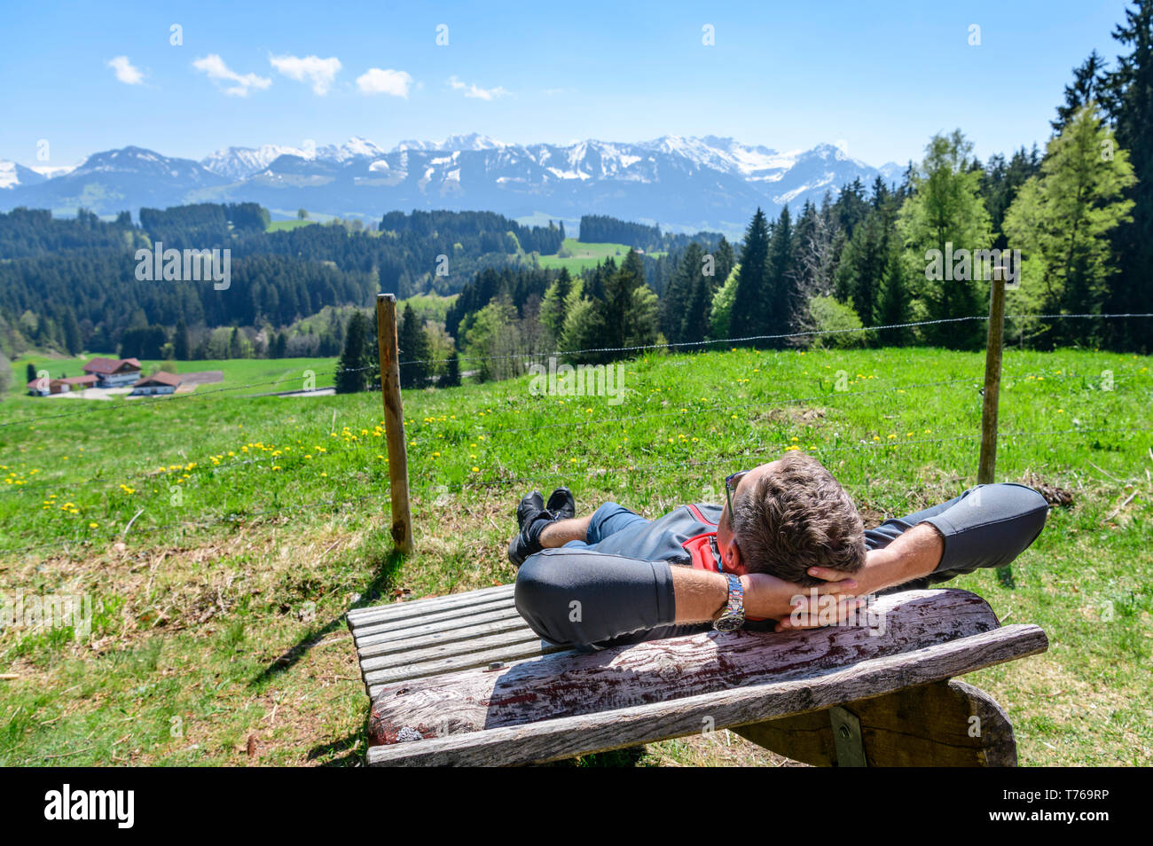 Chill out lounge hi-res stock photography and images - Alamy