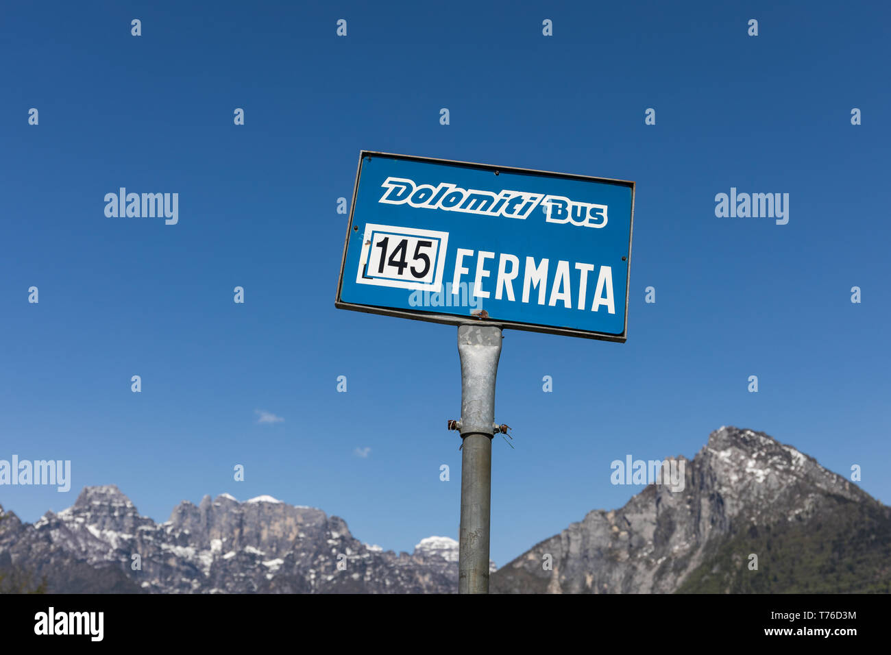 Bus station sign hi-res stock photography and images - Alamy