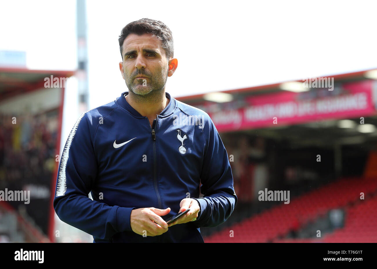 Tottenham hotspur assistant manager jesus perez hi-res stock ...