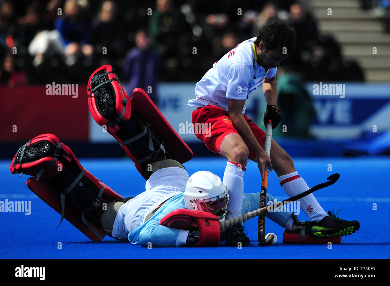 Pinner hi-res stock photography and images - Alamy