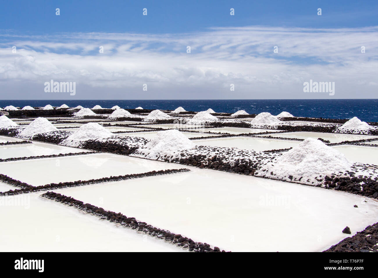 Natural salt production hi-res stock photography and images - Alamy