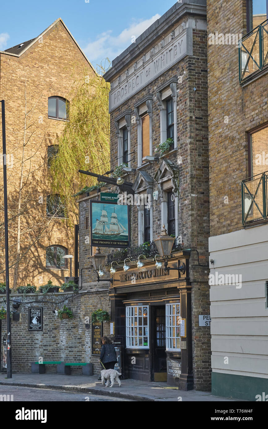 the prospect of whitby pub wapping Stock Photo - Alamy