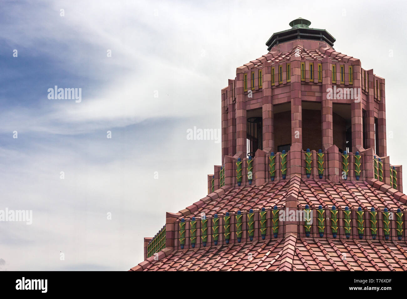 This architectural detail reveals the Art Deco tiling of the City ...