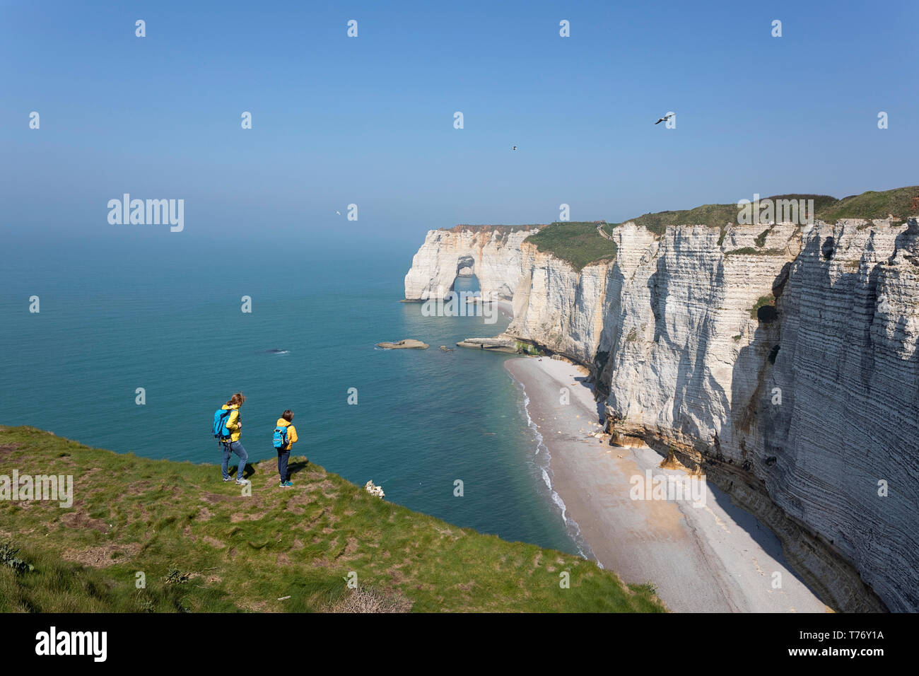 France normandy rock arc view hi-res stock photography and images - Alamy