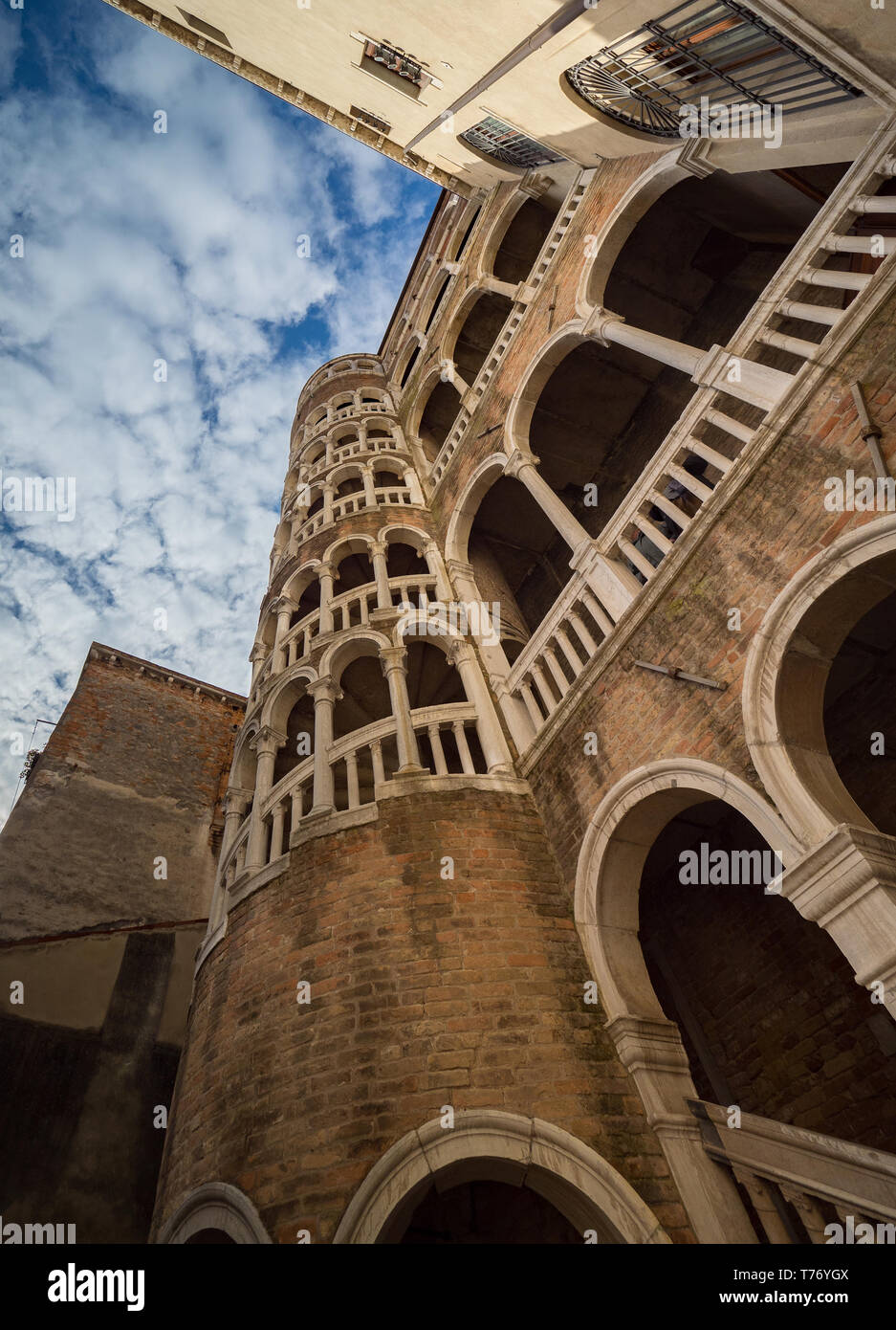 Scala Contarini del Bovolo in Venice Stock Photo - Alamy