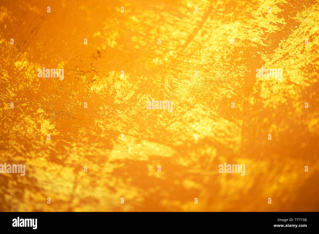 Shiny Gold Foil Stock Photos & Shiny Gold Foil Stock Images - Alamy