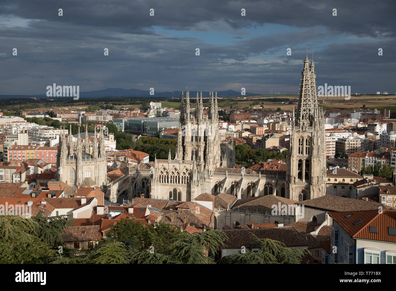 Overview burgos cathedral spain hi-res stock photography and images - Alamy