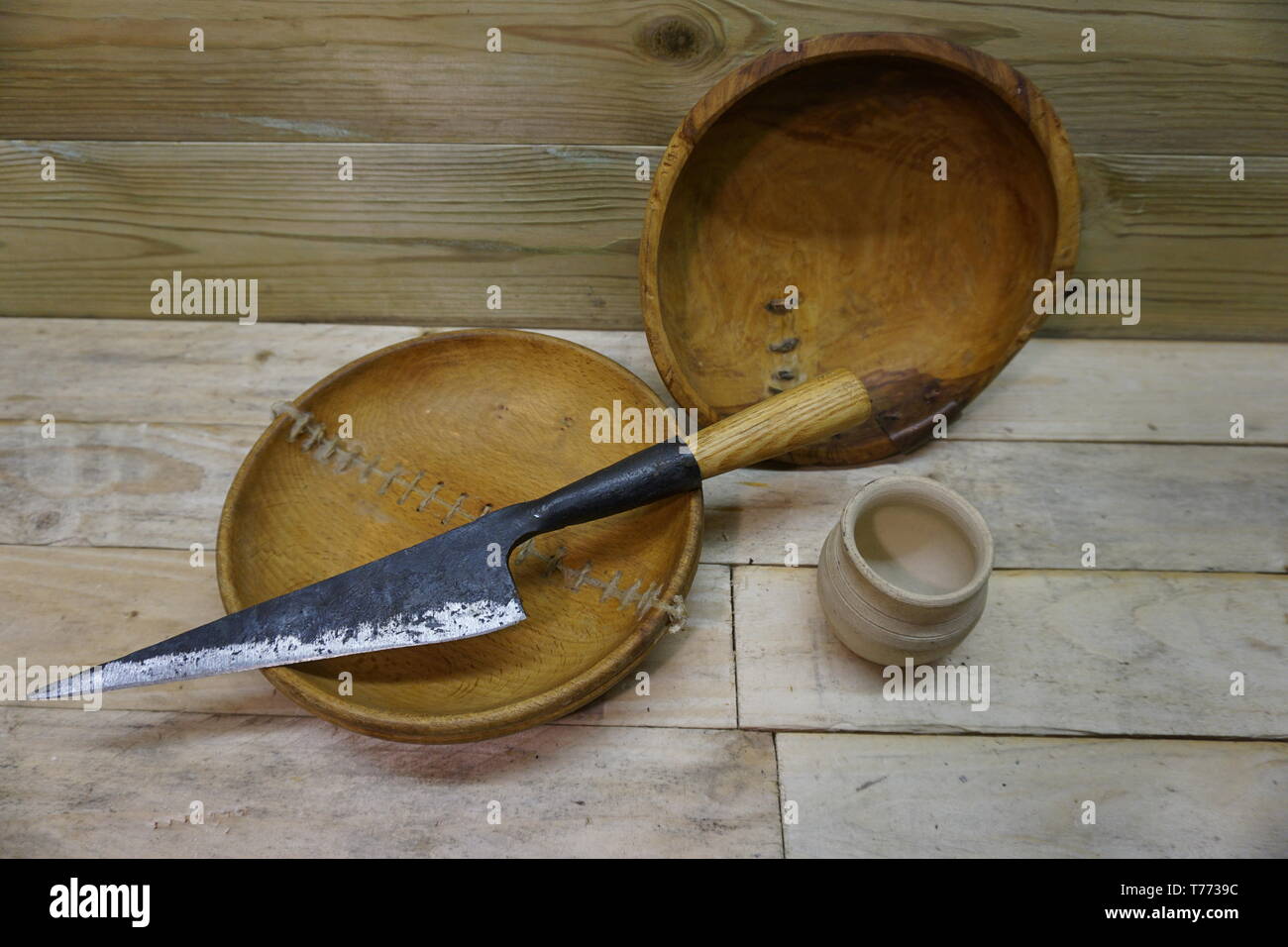 Reconstruction of an anglo saxon house hi-res stock photography and ...