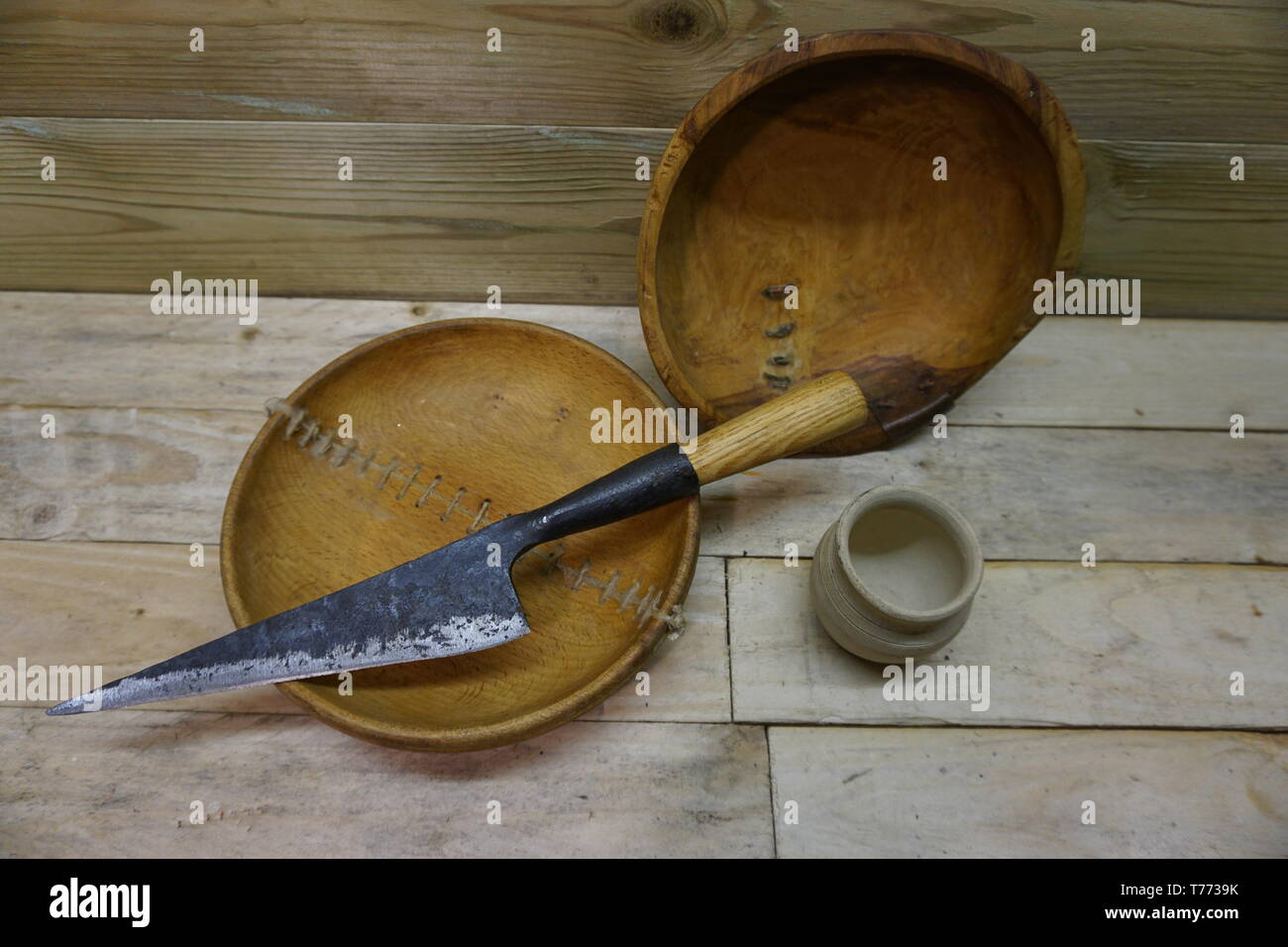 Reconstruction of an anglo saxon house hi-res stock photography and ...