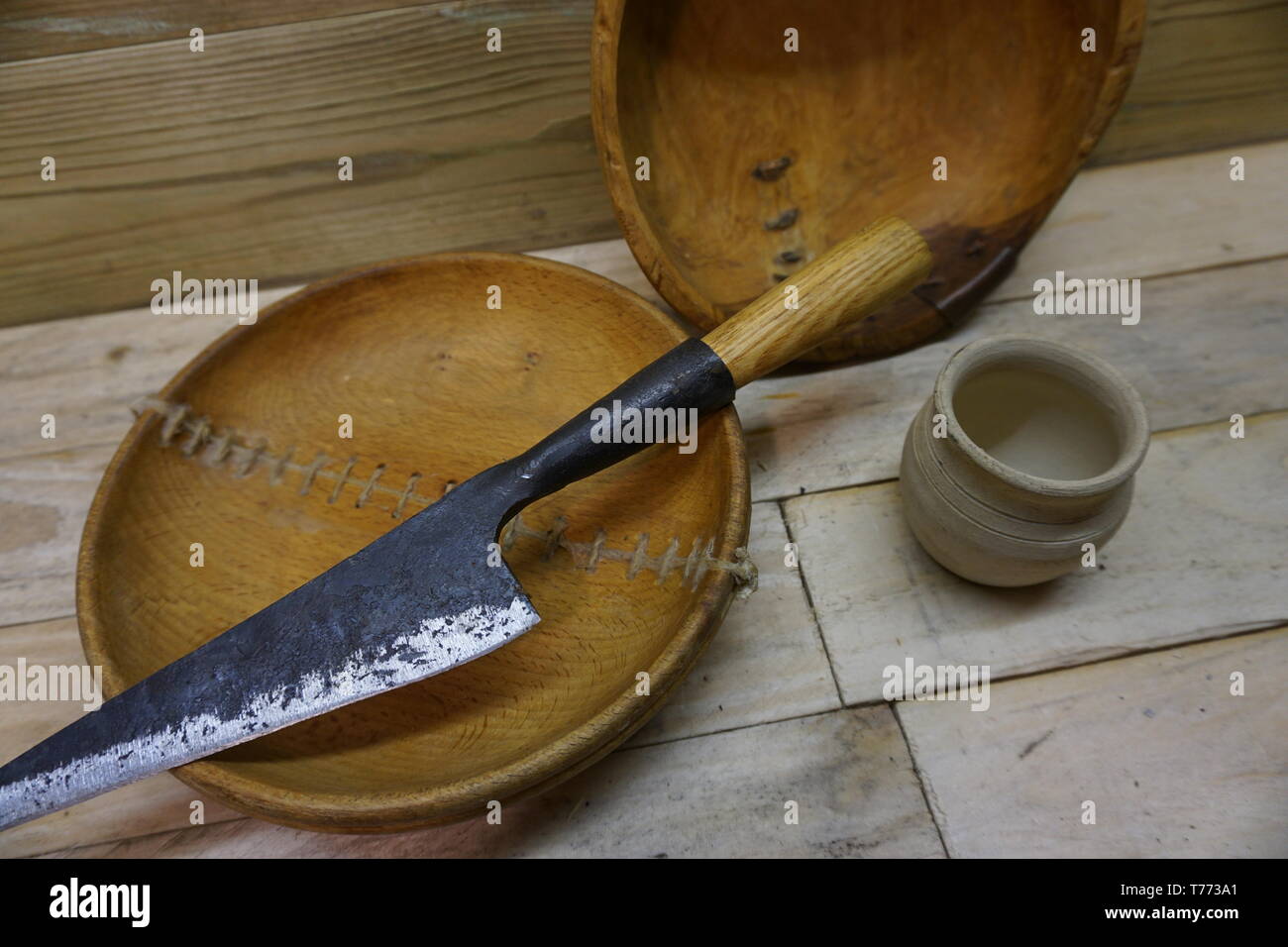 Reconstruction of an anglo saxon house hi-res stock photography and ...