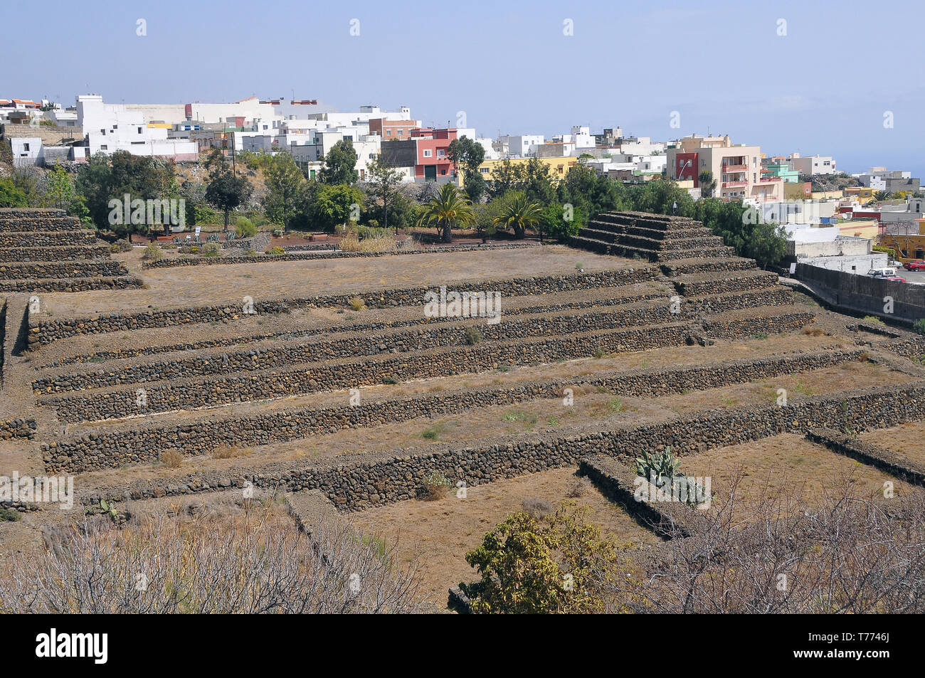 Pyramid de guimar hi-res stock photography and images - Alamy