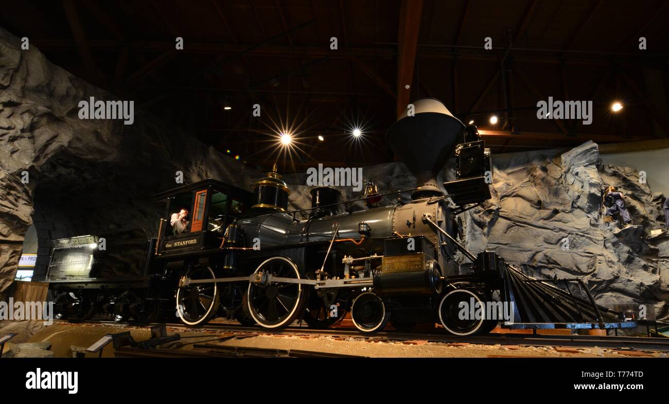 Long boiler steam locomotive hi-res stock photography and images - Alamy