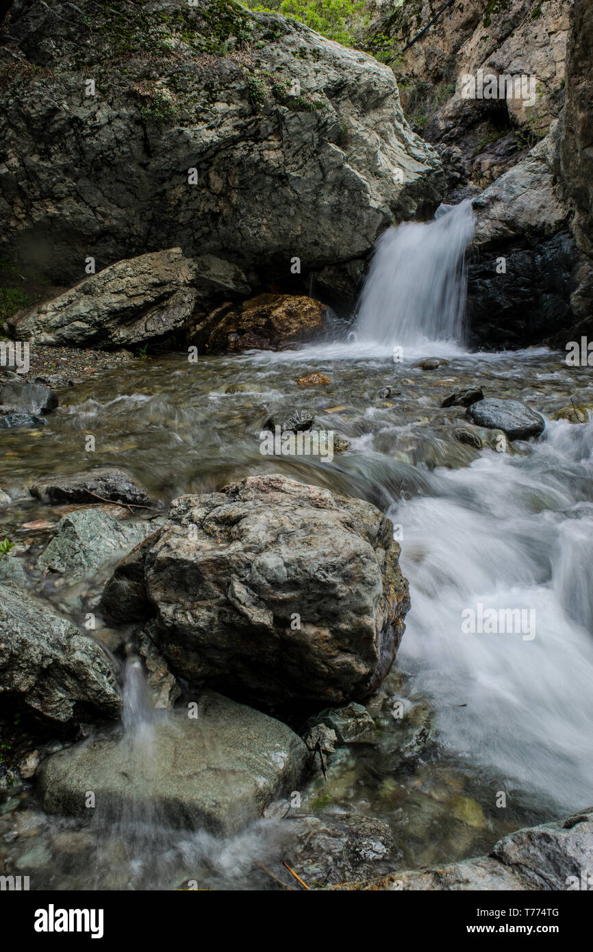A beautiful little waterfall on the climbing path of darakeh Stock ...