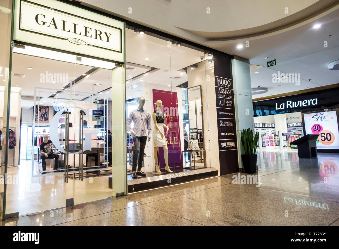 Market Square Shopping Shops Stores Store Shoppers Retail Retail High ...