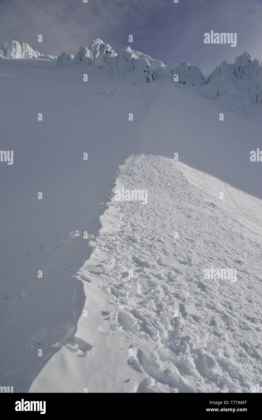 Snow covered terrain on Mount Hood, a volcano in the Cascade Mountains ...